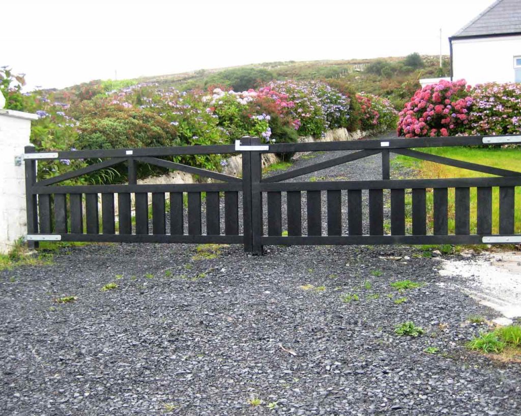 Achill Gate - Murray's Recycled Plastic