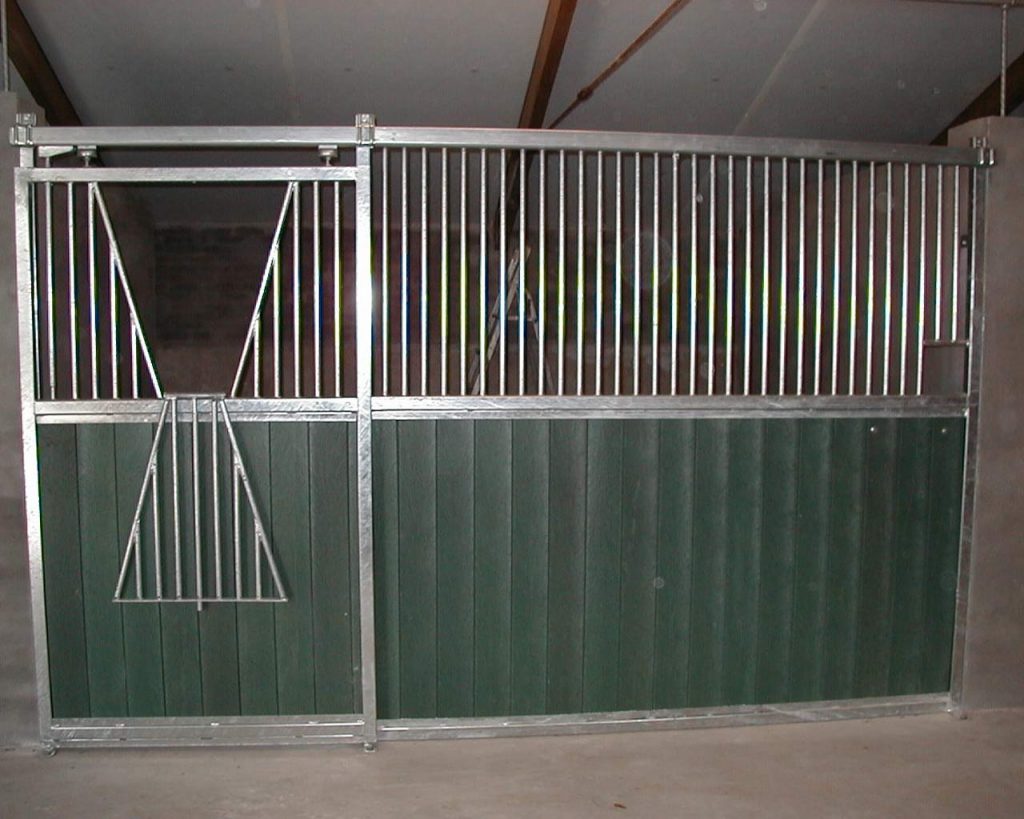 T&G Boards For Stables - Murray's Recycled Plastic
