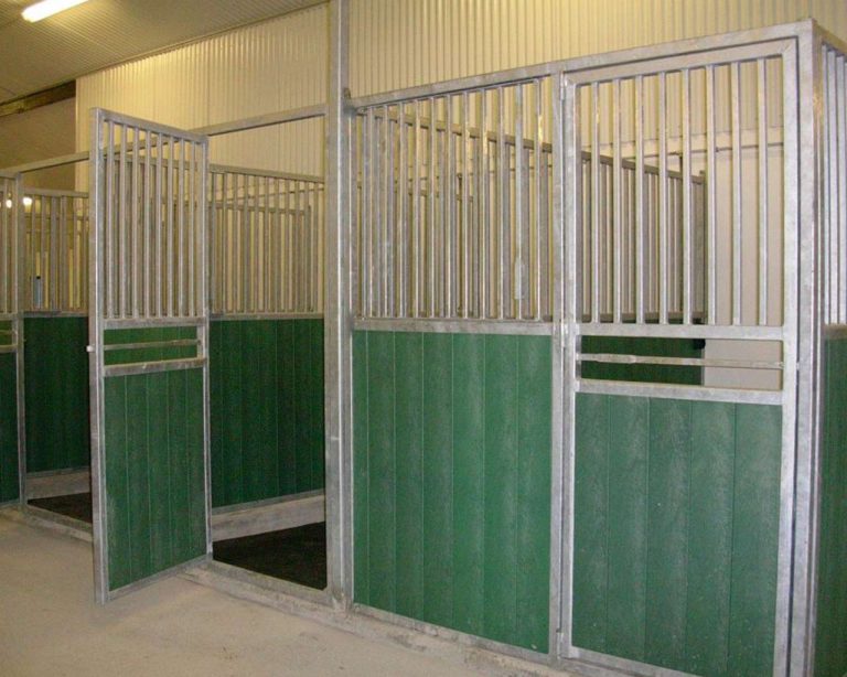 T&G Boards For Stables - Murray's Recycled Plastic